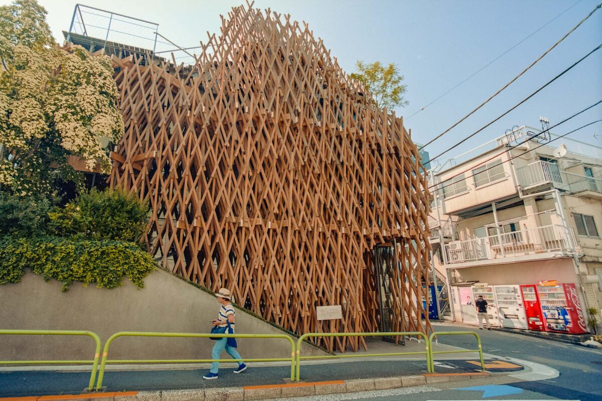 Cara Berpikir Kengo Kuma | Gravitarchi